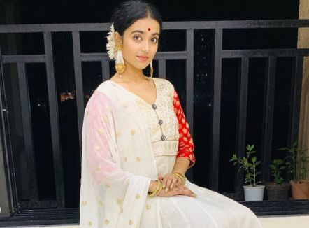 Neeharika Roy Indian television actress Wiki ,Bio, Profile, Unknown ...
